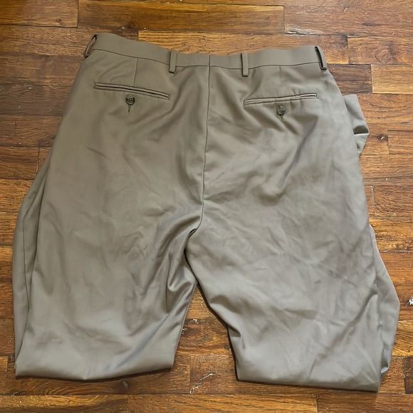 Daniel Cremieux | Pants | Mens Daniel Cremieux Signature Collection Khaki Slacks | Poshmark